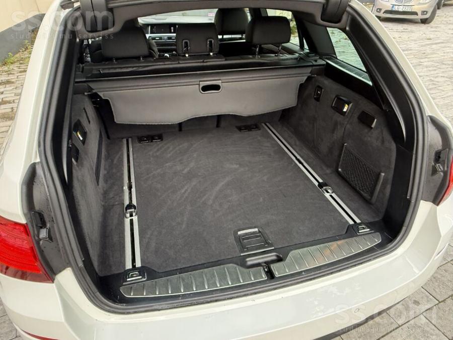 White BMW 520 2016 in Riga, with an engine capacity of 2.00 L and mileage of 247 thousand km for 13200 €, photo 29 on AUTOMOTO.COM.LV