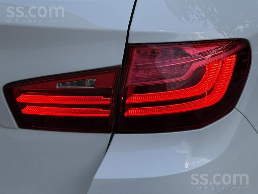White BMW 520 2016 in Riga, with an engine capacity of 2.00 L and mileage of 247 thousand km for 13200 €, photo 31 on AUTOMOTO.COM.LV