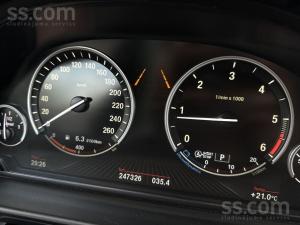 White BMW 520 2016 in Riga, with an engine capacity of 2.00 L and mileage of 247 thousand km for 13200 €, photo 35 on AUTOMOTO.COM.LV