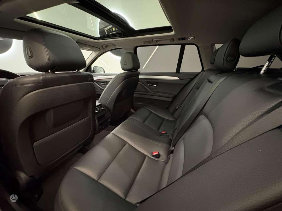 Balts BMW 520 2016 Marijampole, ar dzinēja tilpumu 2.00 L un nobraukumu 259 tūkst. km par 13450 €, foto 4 vietnē AUTOMOTO.COM.LV
