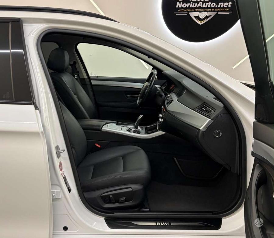 Balts BMW 520 2016 Marijampole, ar dzinēja tilpumu 2.00 L un nobraukumu 259 tūkst. km par 13450 €, foto 22 vietnē AUTOMOTO.COM.LV