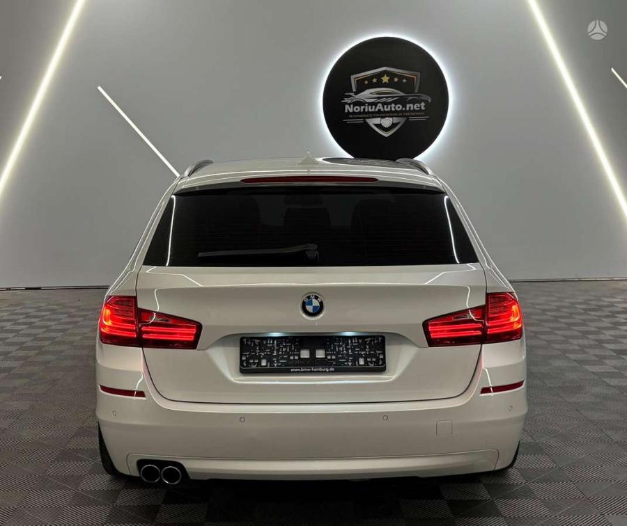 Balts BMW 520 2016 Marijampole, ar dzinēja tilpumu 2.00 L un nobraukumu 259 tūkst. km par 13450 €, foto 30 vietnē AUTOMOTO.COM.LV