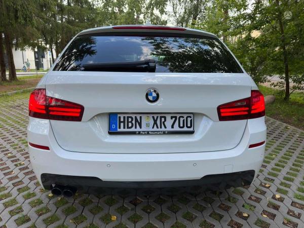 Balts BMW 520 2016 Viļņa, ar dzinēja tilpumu 2.00 L un nobraukumu 238 tūkst. km par 12699 €, foto 7 vietnē AUTOMOTO.COM.LV