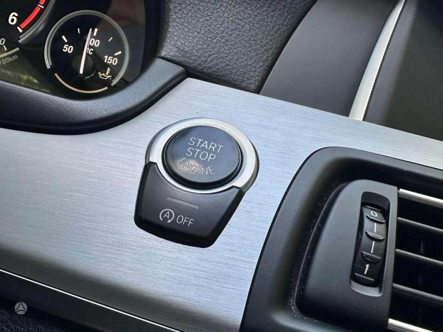 White BMW 520 2016 in Vilnius, with an engine capacity of 2.00 L and mileage of 238 thousand km for 12699 €, photo 41 on AUTOMOTO.COM.LV