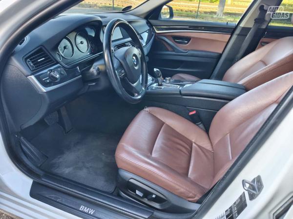 Balts BMW 520 2016 Šauļi, ar dzinēja tilpumu 2.00 L un nobraukumu 287 tūkst. km par 8900 €, foto 11 vietnē AUTOMOTO.COM.LV
