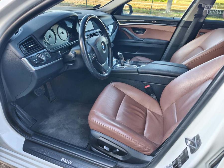 Balts BMW 520 2016 Šauļi, ar dzinēja tilpumu 2.00 L un nobraukumu 287 tūkst. km par 8900 €, foto 11 vietnē AUTOMOTO.COM.LV