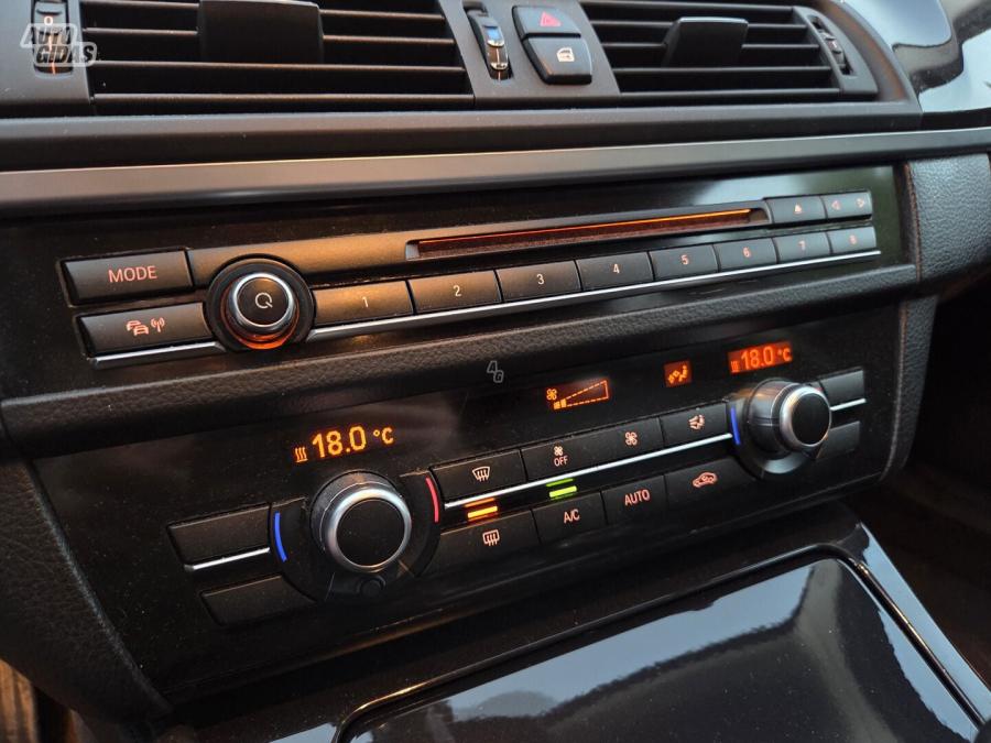 Balts BMW 520 2016 Tauragė, ar dzinēja tilpumu 2.00 L un nobraukumu 279 tūkst. km par 8500 €, foto 25 vietnē AUTOMOTO.COM.LV
