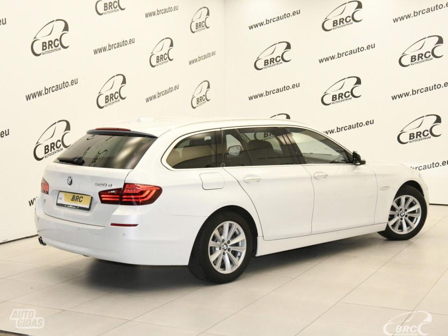White BMW 520 2017 in Avizieniai, with an engine capacity of 2.00 L and mileage of 300 thousand km for 14400 €, photo 2 on AUTOMOTO.COM.LV