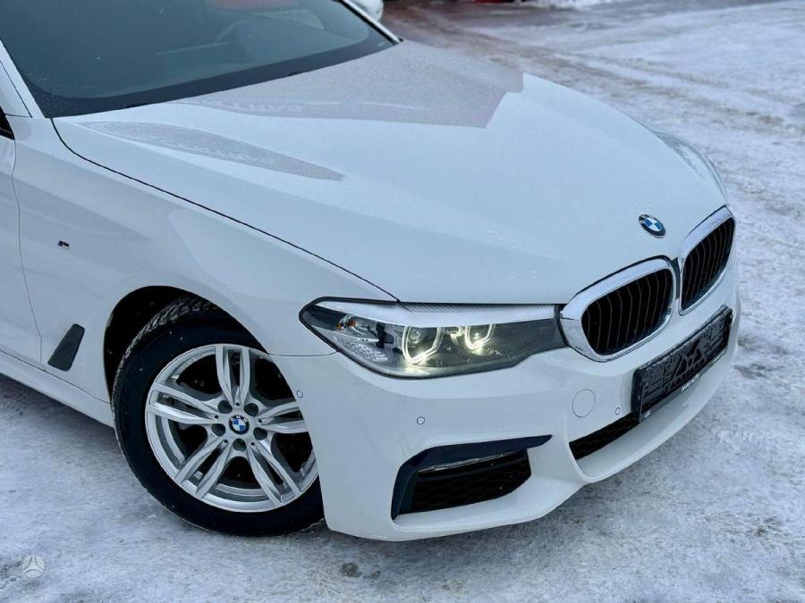Balts BMW 520 2017 Vilkaviškis, ar dzinēja tilpumu 2.00 L un nobraukumu 279 tūkst. km par 17200 €, foto 5 vietnē AUTOMOTO.COM.LV