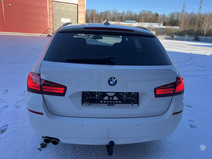 Balts BMW 520 2017 Kauņa, ar dzinēja tilpumu 2.00 L un nobraukumu 246 tūkst. km par 11999 €, foto 5 vietnē AUTOMOTO.COM.LV