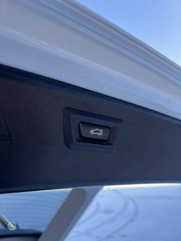 Белый БМВ 520 2017 в Каунас, объемом двигателя 2.00 л и пробегом 246 тыс. км за 11999 €, фото 9 на AUTOMOTO.COM.LV