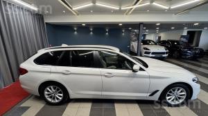 White BMW 520 2017 in Riga, with an engine capacity of 2.00 L and mileage of 167 thousand km for 15990 €, photo 5 on AUTOMOTO.COM.LV