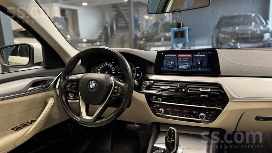 White BMW 520 2017 in Riga, with an engine capacity of 2.00 L and mileage of 167 thousand km for 15990 €, photo 16 on AUTOMOTO.COM.LV