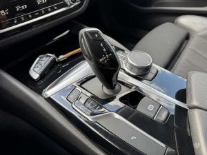Balts BMW 520 2017 Viļņa, ar dzinēja tilpumu 2.00 L un nobraukumu 244 tūkst. km par 15950 €, foto 20 vietnē AUTOMOTO.COM.LV