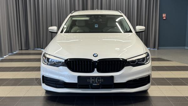 Balts BMW 520 2017 Rīga, ar dzinēja tilpumu 2.00 L un nobraukumu 167 tūkst. km par 15990 €, foto 1 vietnē AUTOMOTO.COM.LV