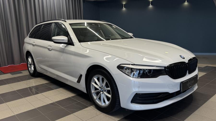 Balts BMW 520 2017 Rīga, ar dzinēja tilpumu 2.00 L un nobraukumu 167 tūkst. km par 15990 €, foto 3 vietnē AUTOMOTO.COM.LV