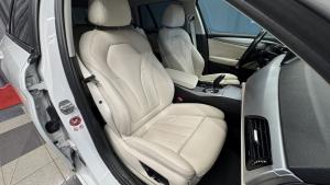 Balts BMW 520 2017 Rīga, ar dzinēja tilpumu 2.00 L un nobraukumu 167 tūkst. km par 15990 €, foto 11 vietnē AUTOMOTO.COM.LV
