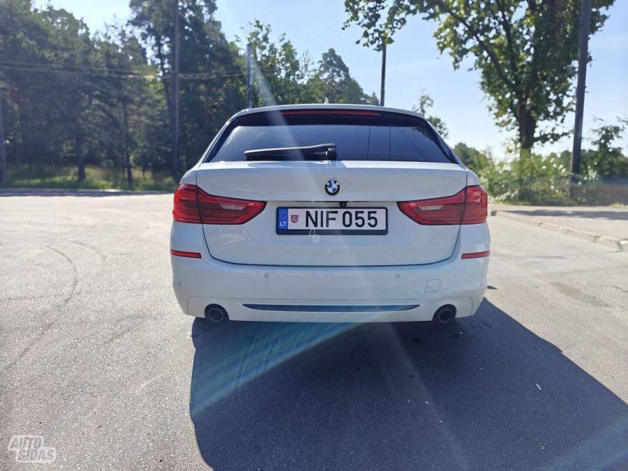 White BMW 520 2017 in Kaunas, with an engine capacity of 2.00 L and mileage of 217 thousand km for 16900 €, photo 6 on AUTOMOTO.COM.LV