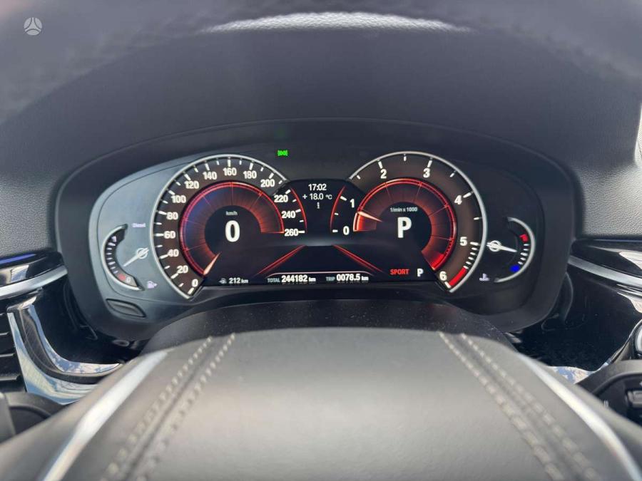 Balts BMW 520 2017 Viļņa, ar dzinēja tilpumu 2.00 L un nobraukumu 244 tūkst. km par 15950 €, foto 16 vietnē AUTOMOTO.COM.LV