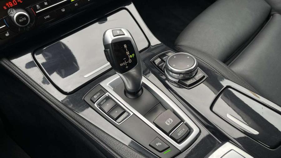 Balts BMW 520 2017 Marijampole, ar dzinēja tilpumu 2.00 L un nobraukumu 294 tūkst. km par 10490 €, foto 21 vietnē AUTOMOTO.COM.LV