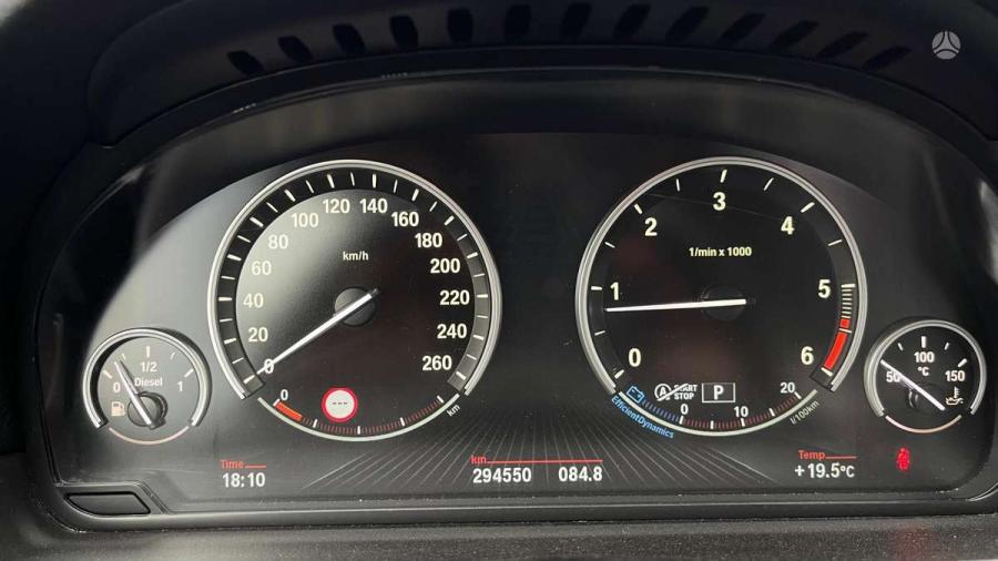 Balts BMW 520 2017 Marijampole, ar dzinēja tilpumu 2.00 L un nobraukumu 294 tūkst. km par 10490 €, foto 25 vietnē AUTOMOTO.COM.LV