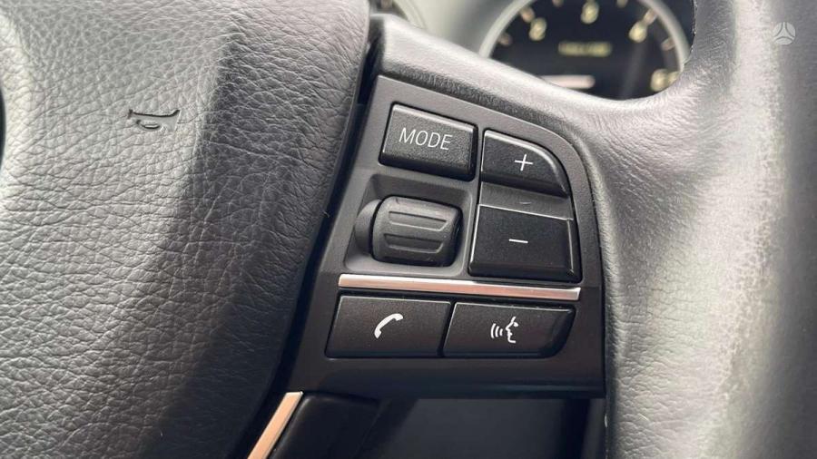 Balts BMW 520 2017 Marijampole, ar dzinēja tilpumu 2.00 L un nobraukumu 294 tūkst. km par 10490 €, foto 32 vietnē AUTOMOTO.COM.LV