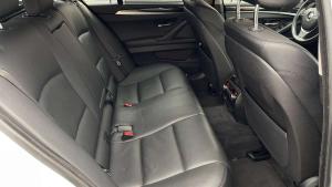Balts BMW 520 2017 Marijampole, ar dzinēja tilpumu 2.00 L un nobraukumu 294 tūkst. km par 10490 €, foto 43 vietnē AUTOMOTO.COM.LV