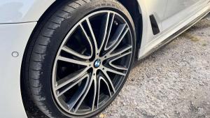 White BMW 520 2017 in Kaunas, with an engine capacity of 2.00 L and mileage of 213 thousand km for 18000 €, photo 8 on AUTOMOTO.COM.LV