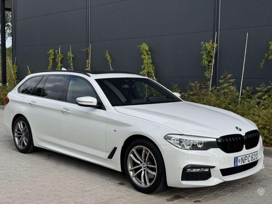 White BMW 520 2017 in Vilnius, with an engine capacity of 2.00 L and mileage of 334 thousand km for 16500 €, photo 4 on AUTOMOTO.COM.LV