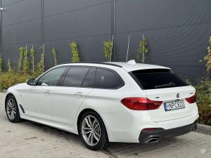 White BMW 520 2017 in Vilnius, with an engine capacity of 2.00 L and mileage of 334 thousand km for 16500 €, photo 7 on AUTOMOTO.COM.LV