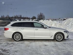 White BMW 520 2018 in Vilnius, with an engine capacity of 2.00 L and mileage of 331 thousand km for 16750 €, photo 10 on AUTOMOTO.COM.LV