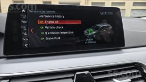 White BMW 520 2018 in Riga, with an engine capacity of 2.00 L and mileage of 295 thousand km for 15850 €, photo 12 on AUTOMOTO.COM.LV