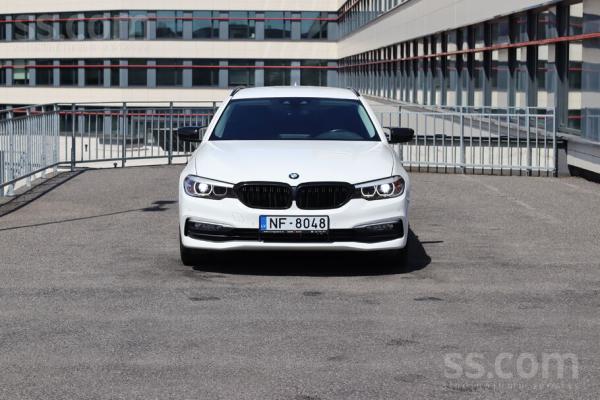 White BMW 520 2018 in Riga, with an engine capacity of 2.00 L and mileage of 278 thousand km for 14980 €, photo 2 on AUTOMOTO.COM.LV