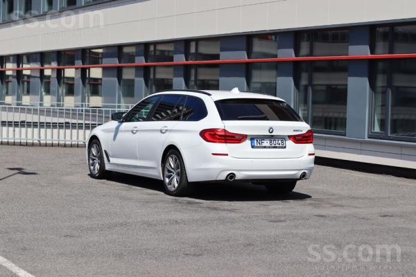 White BMW 520 2018 in Riga, with an engine capacity of 2.00 L and mileage of 278 thousand km for 14980 €, photo 4 on AUTOMOTO.COM.LV