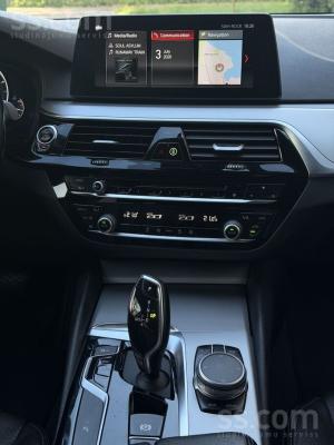 Balts BMW 520 2018 Rīga, ar dzinēja tilpumu 2.00 L un nobraukumu 278 tūkst. km par 14980 €, foto 13 vietnē AUTOMOTO.COM.LV