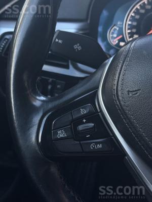 White BMW 520 2018 in Riga, with an engine capacity of 2.00 L and mileage of 278 thousand km for 14980 €, photo 15 on AUTOMOTO.COM.LV