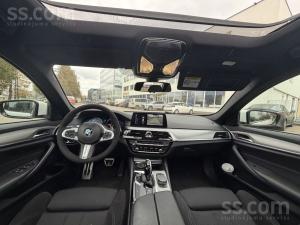 Balts BMW 520 2018 Rīga, ar dzinēja tilpumu 2.00 L un nobraukumu 218 tūkst. km par 18500 €, foto 14 vietnē AUTOMOTO.COM.LV
