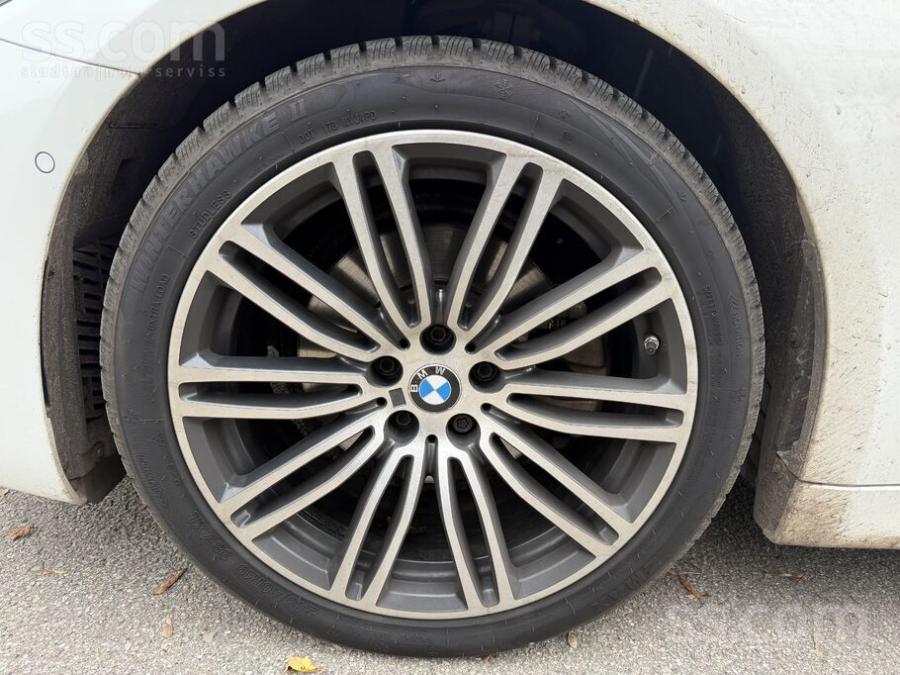 Balts BMW 520 2018 Rīga, ar dzinēja tilpumu 2.00 L un nobraukumu 218 tūkst. km par 18500 €, foto 24 vietnē AUTOMOTO.COM.LV