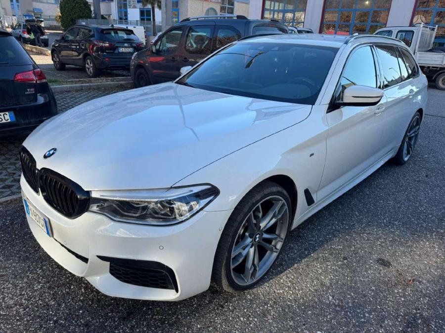 Balts BMW 520 2019 Kauņa, ar dzinēja tilpumu 2.00 L un nobraukumu 261 tūkst. km par 17900 €, foto 1 vietnē AUTOMOTO.COM.LV
