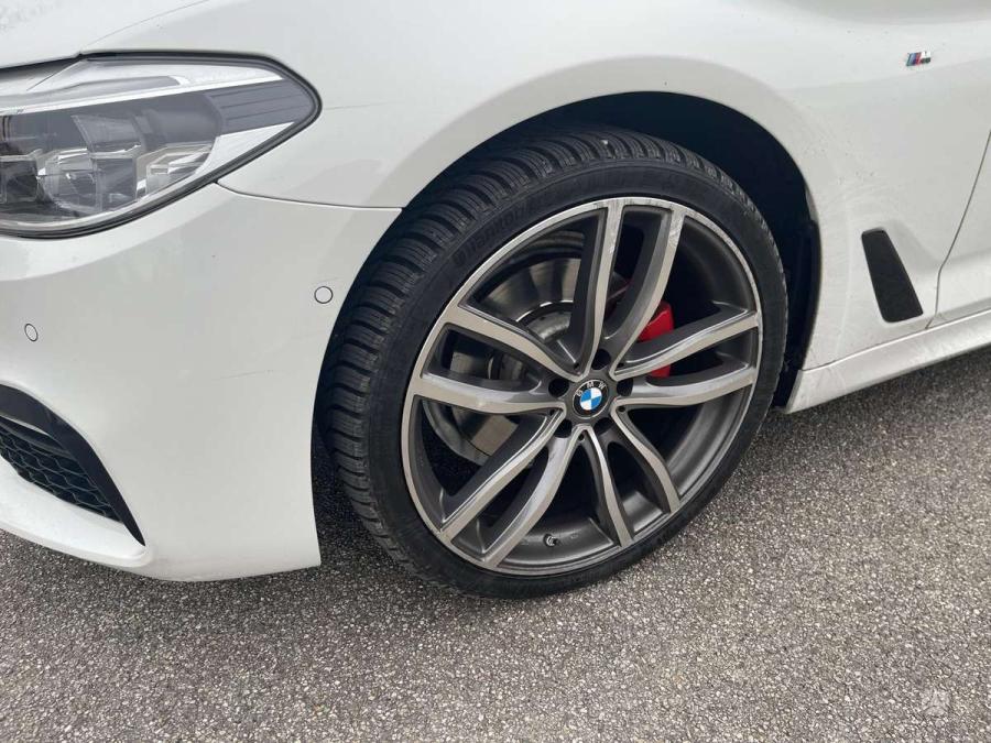 Balts BMW 520 2019 Kauņa, ar dzinēja tilpumu 2.00 L un nobraukumu 261 tūkst. km par 17900 €, foto 8 vietnē AUTOMOTO.COM.LV