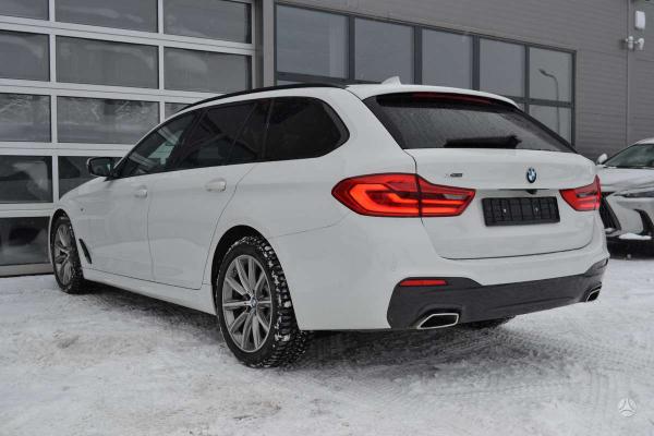 Balts BMW 520 2019 Viļņa, ar dzinēja tilpumu 2.00 L un nobraukumu 256 tūkst. km par 18000 €, foto 8 vietnē AUTOMOTO.COM.LV
