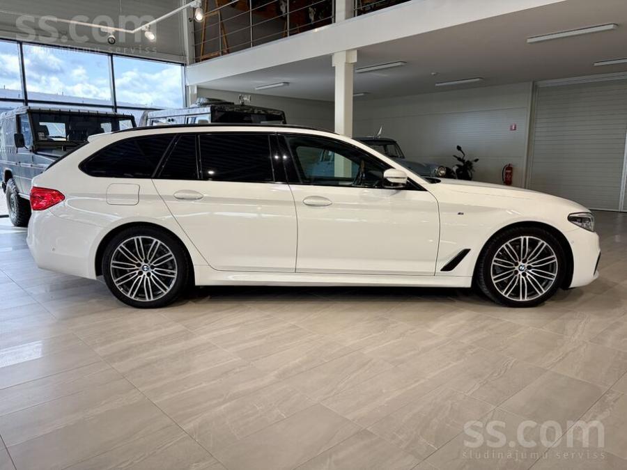 White BMW 520 2019 in Dobele, with an engine capacity of 2.00 L and mileage of 296 thousand km for 18950 €, photo 3 on AUTOMOTO.COM.LV