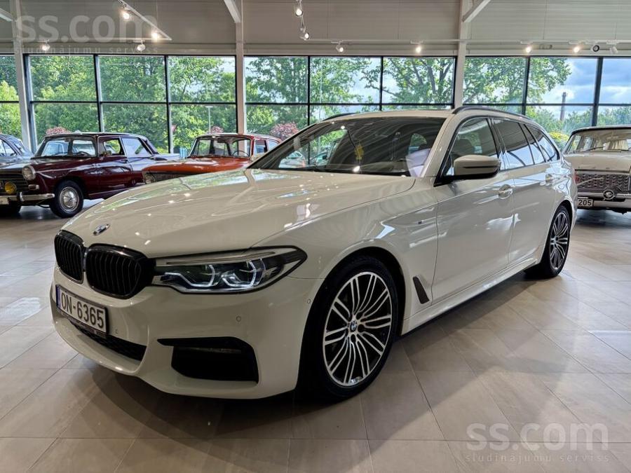 White BMW 520 2019 in Dobele, with an engine capacity of 2.00 L and mileage of 296 thousand km for 18950 €, photo 8 on AUTOMOTO.COM.LV