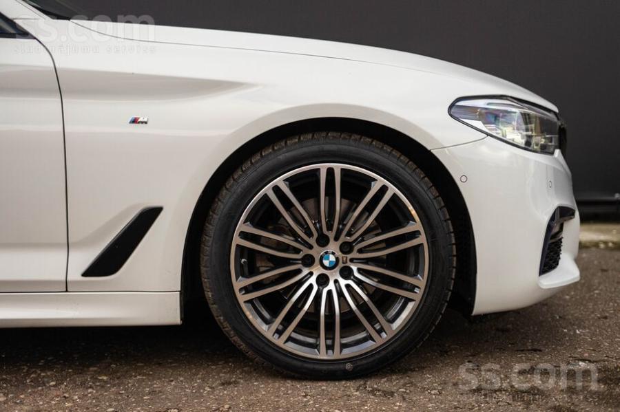 Balts BMW 520 2019 Rīga, ar dzinēja tilpumu 2.00 L un nobraukumu 218 tūkst. km par 18990 €, foto 10 vietnē AUTOMOTO.COM.LV