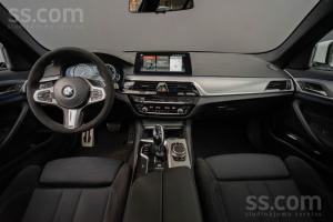 Balts BMW 520 2019 Rīga, ar dzinēja tilpumu 2.00 L un nobraukumu 218 tūkst. km par 18990 €, foto 20 vietnē AUTOMOTO.COM.LV