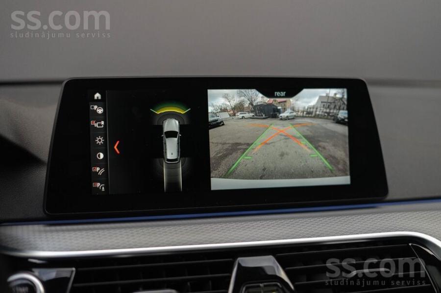 Balts BMW 520 2019 Rīga, ar dzinēja tilpumu 2.00 L un nobraukumu 218 tūkst. km par 18990 €, foto 28 vietnē AUTOMOTO.COM.LV