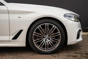 Balts BMW 520 2019 Rīga, ar dzinēja tilpumu 2.00 L un nobraukumu 218 tūkst. km par 18990 €, foto 9 vietnē AUTOMOTO.COM.LV