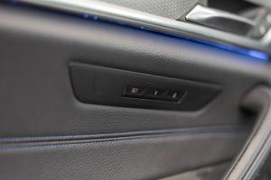 Balts BMW 520 2019 Rīga, ar dzinēja tilpumu 2.00 L un nobraukumu 218 tūkst. km par 18990 €, foto 15 vietnē AUTOMOTO.COM.LV