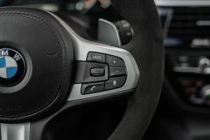 Balts BMW 520 2019 Rīga, ar dzinēja tilpumu 2.00 L un nobraukumu 218 tūkst. km par 18990 €, foto 32 vietnē AUTOMOTO.COM.LV