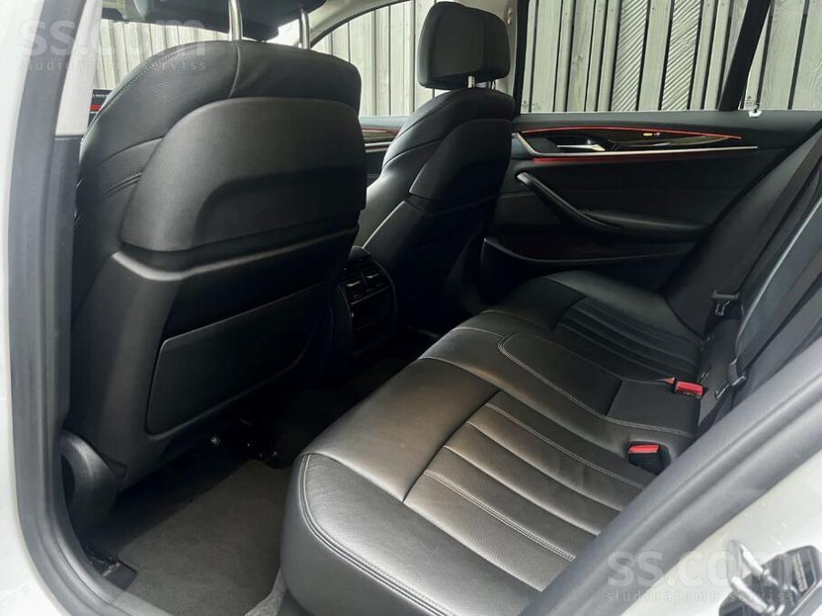 Balts BMW 520 2019 Valmiera, ar dzinēja tilpumu 2.00 L un nobraukumu 264 tūkst. km par 17950 €, foto 13 vietnē AUTOMOTO.COM.LV